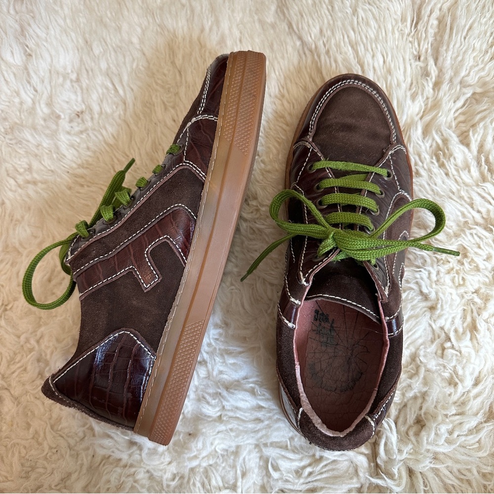 Rare Vintage John Fluevog Fly-Vog Brown Suede Leather… - Gem